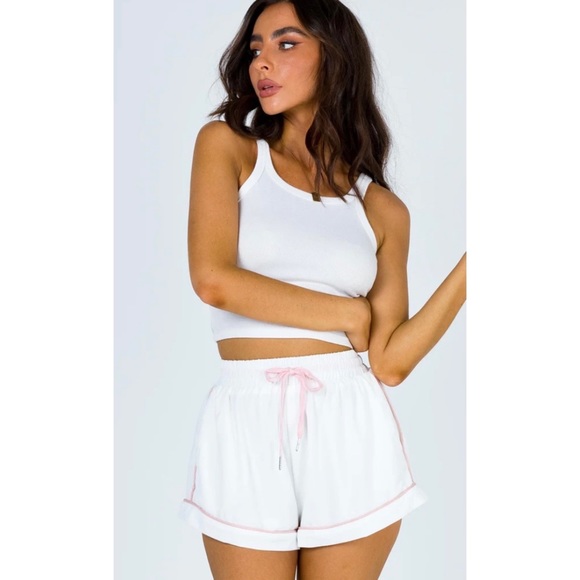 Princess Polly | Shorts | Princess Polly Imarni Shorts Size 4 New ...
